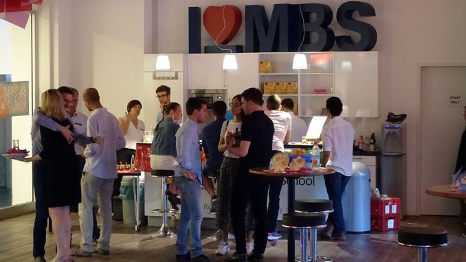 Graduates Get Together for First-Ever MBS Alumni Summer Party